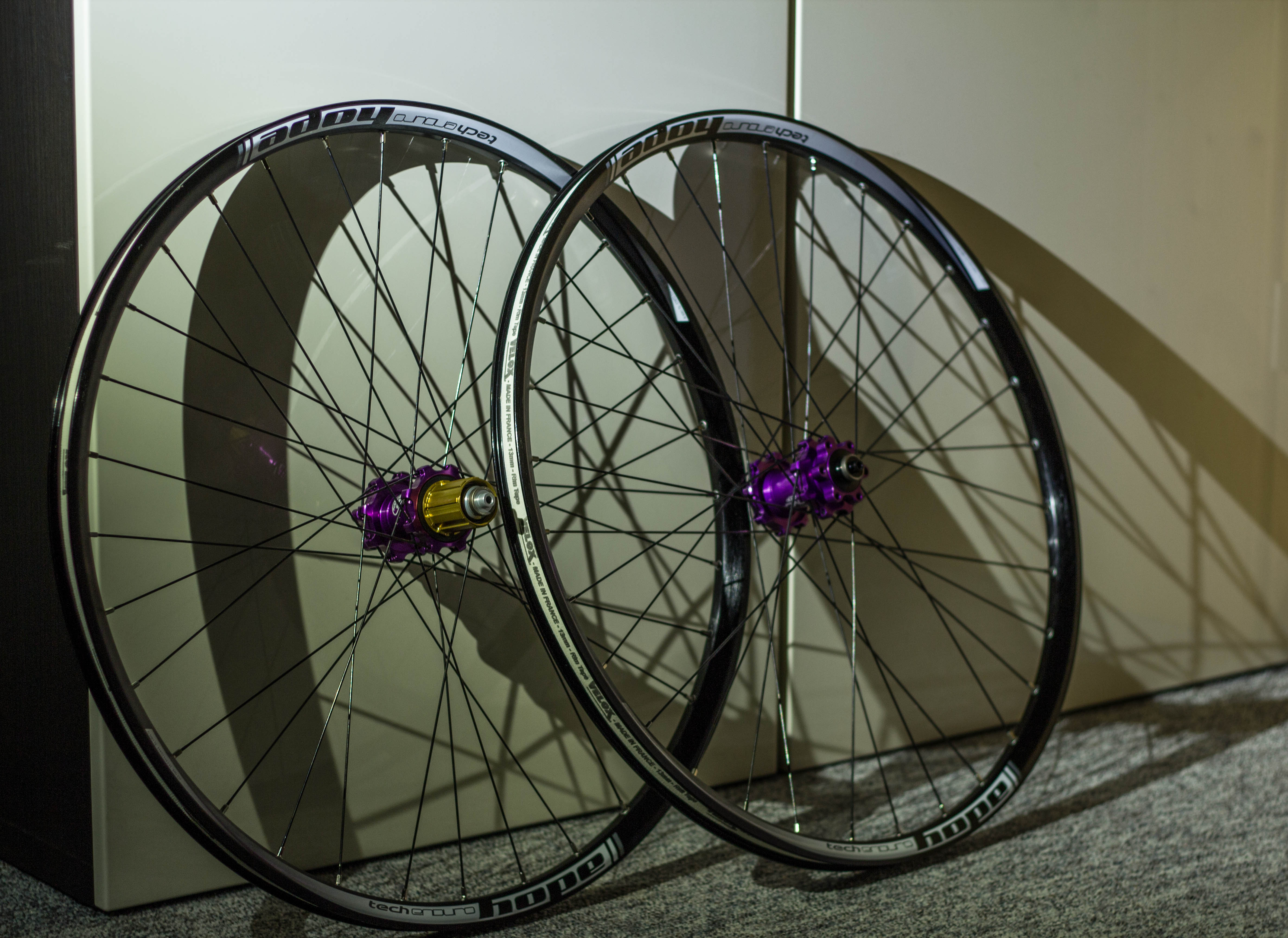 Hope Tech Enduro Laufräder - Leicht und haltbar selbst auf ruppigsten ...