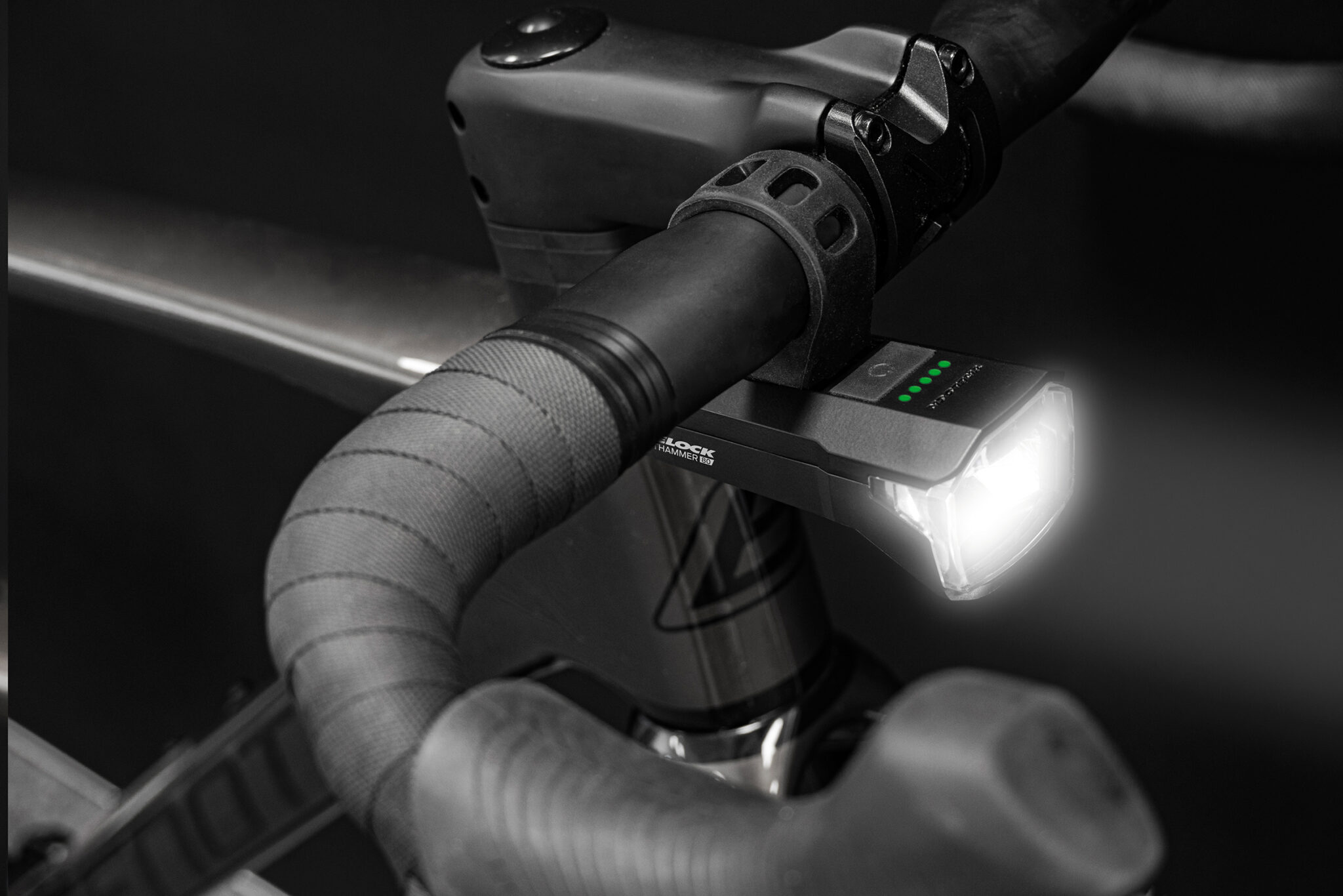 Lighthammer 80 USB von Trelock